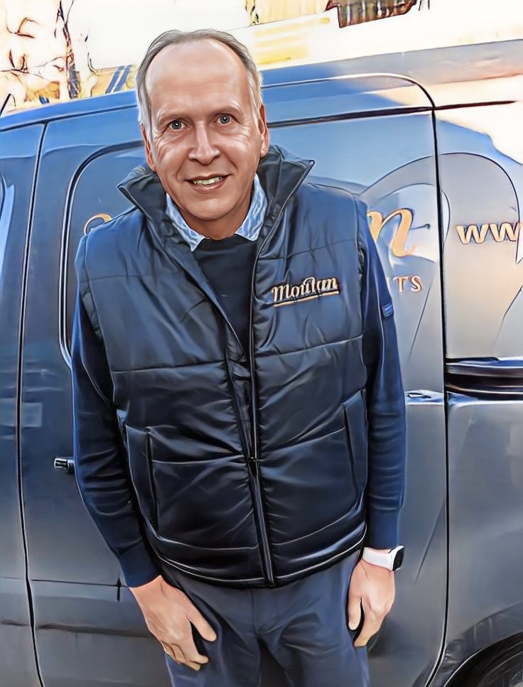 Gary | Moutan Flowers